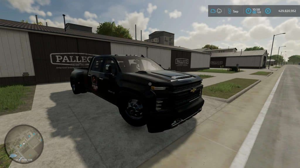 FS22 Slammed Chevrolet Silverado 3500 HD V1.0.0.1 - FS 22 Cars Mod Download