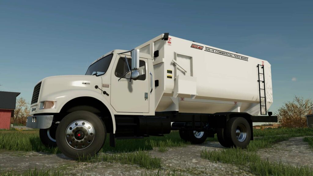 FS22 International 4900 Feed Truck v1.0 - FS 22 Vehicles Mod Download