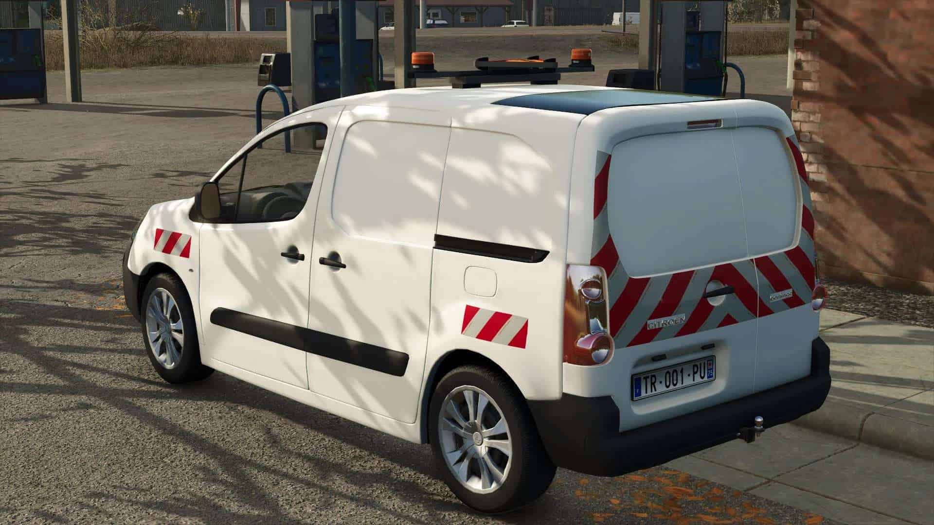 FS25 Citroën Berlingo 2015 TP White v1.0 - FS 25 Cars Mod Download